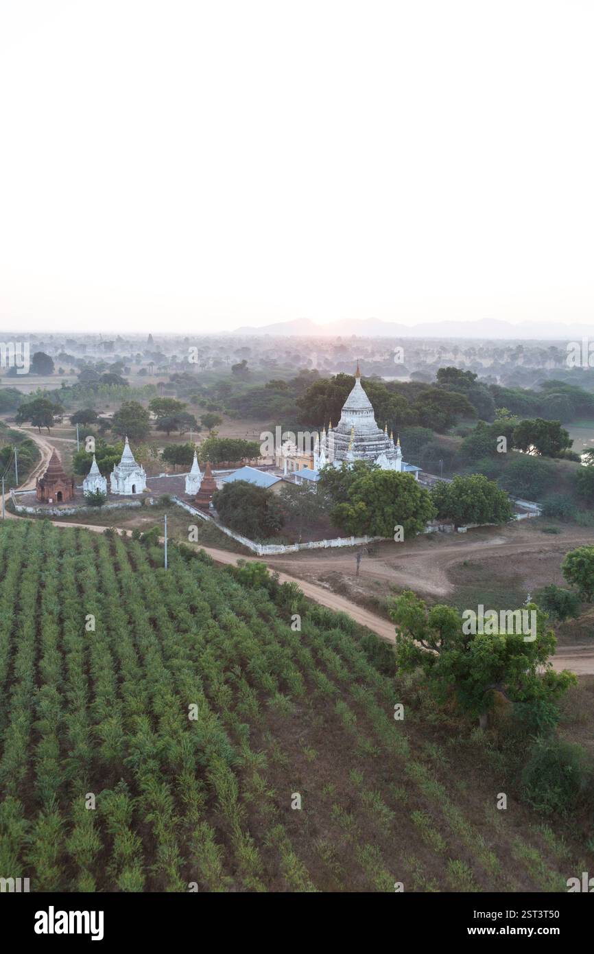 Bagan countryside hi-res stock photography and images - Alamy