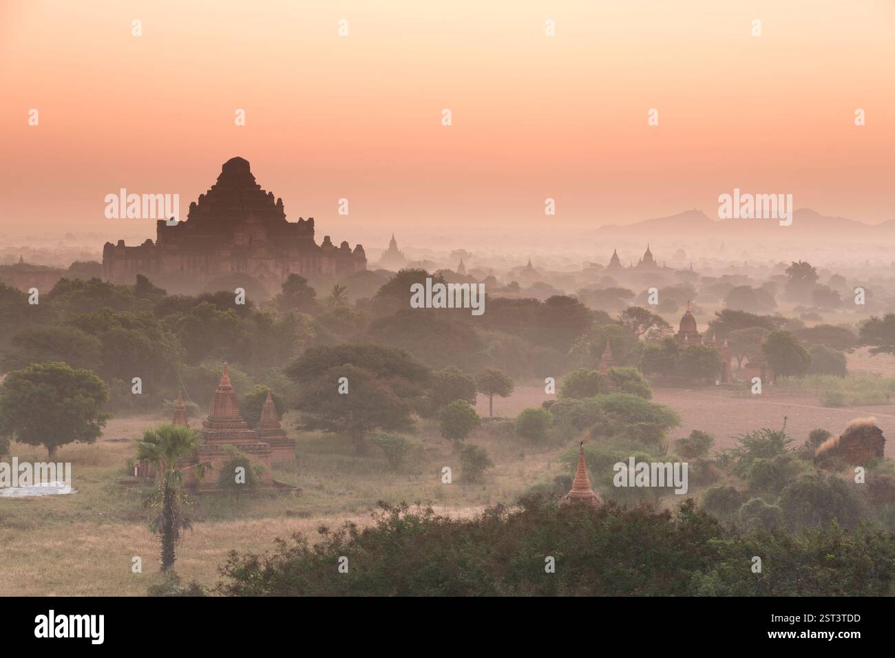 Myanmar, Bagan, sunset view over the temples of Bagan from Shwesandaw Temple Stock Photo - Alamy