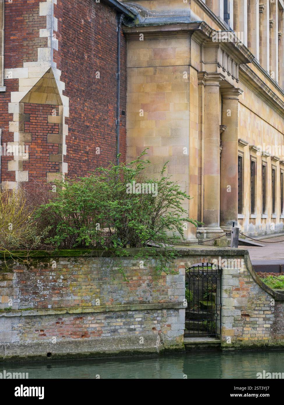 Watergate, Wren Library, Trinity College, University of Cambridge ...