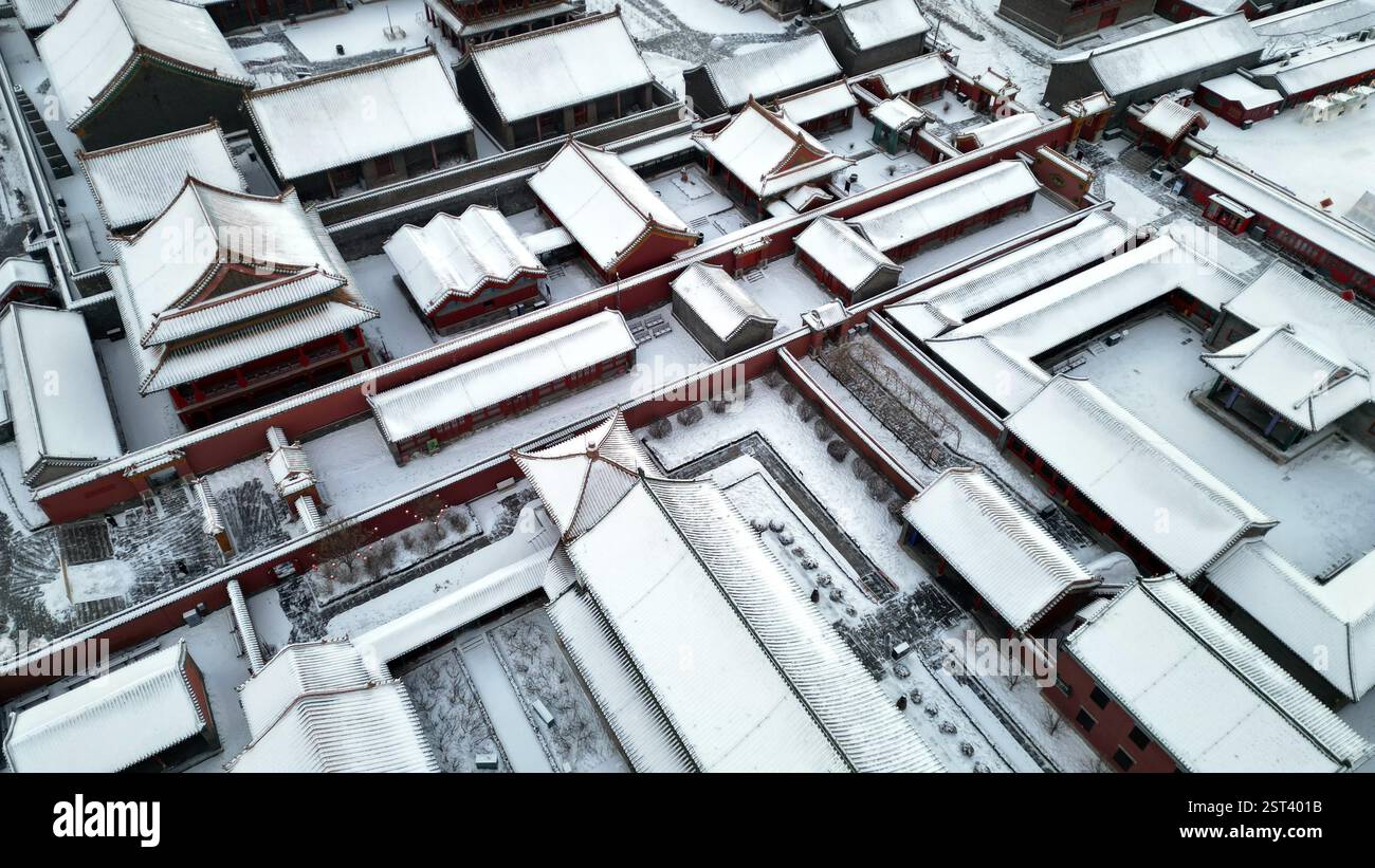 Aerial photo shows the snow scenery of the Mukden Palace in Shenyang ...