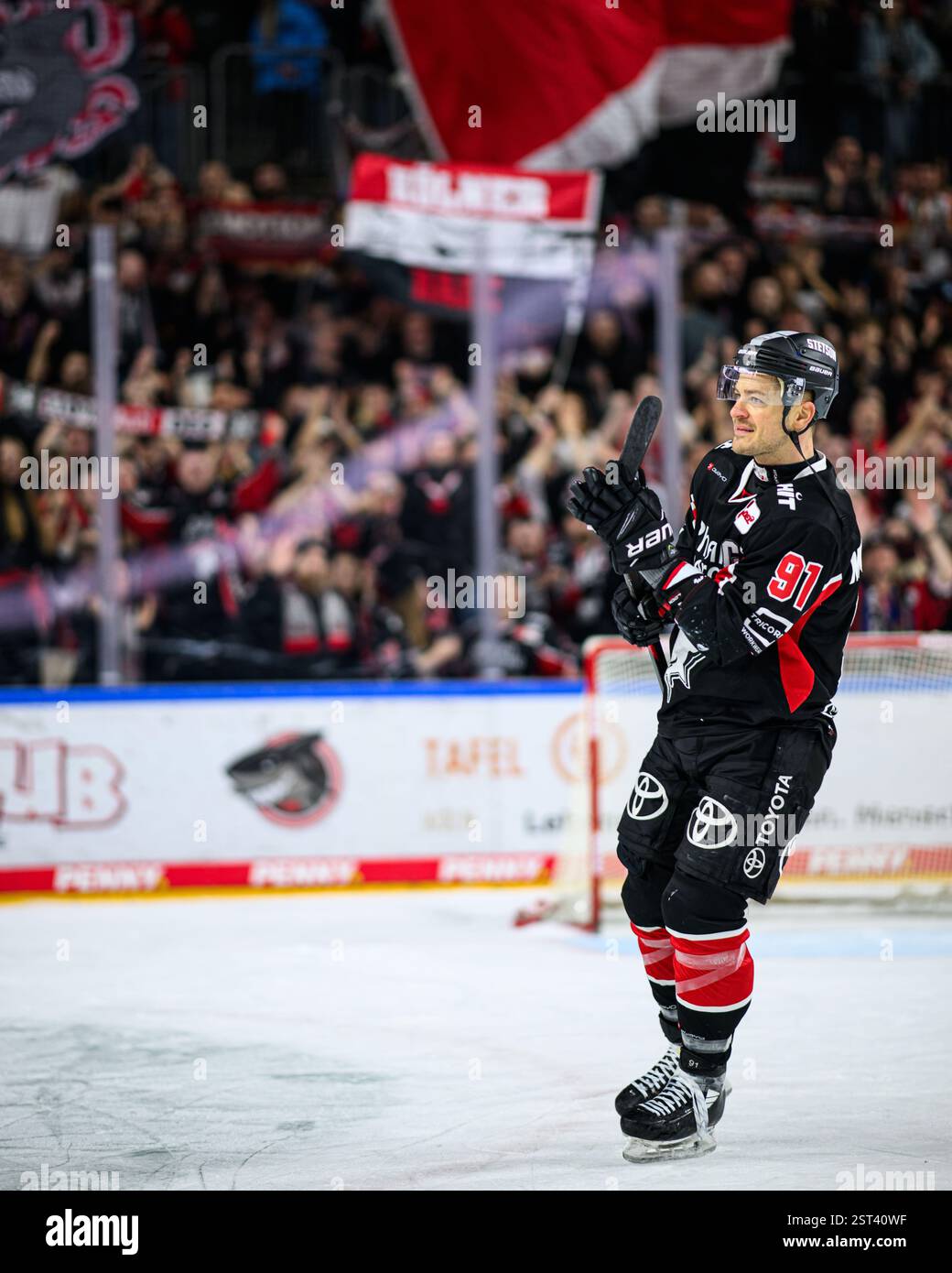 COLOGNE, GERMANY - 16 FEBRUARY, 2025: Moritz Mueller, Hockey match of Penny DEL Koelner Haie ...