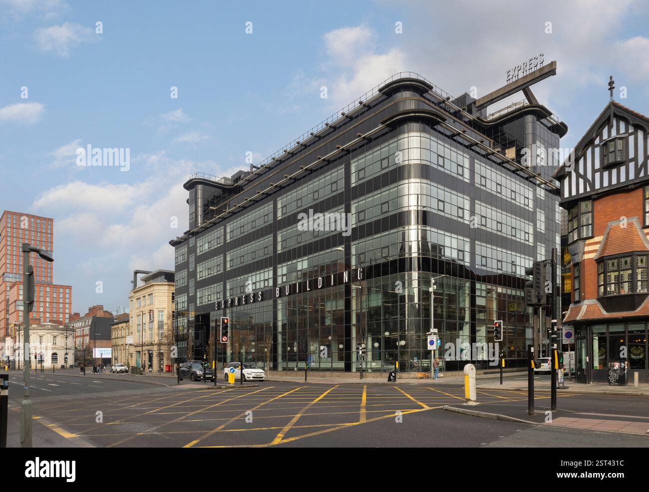 Manchester, uk, January 19th 2025 The Daily Express Building, an Art ...