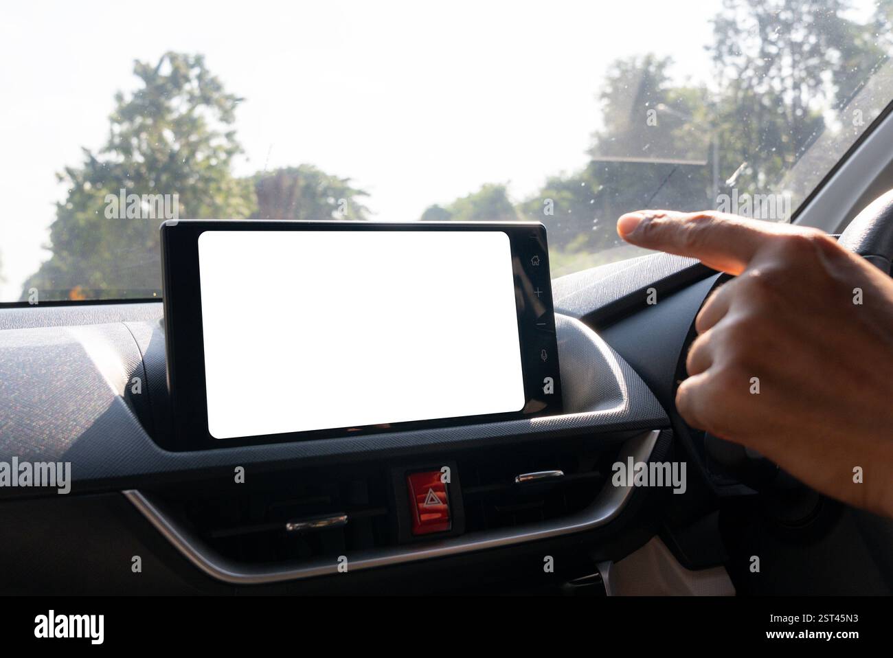 Green screen computer in car hi-res stock photography and images - Alamy