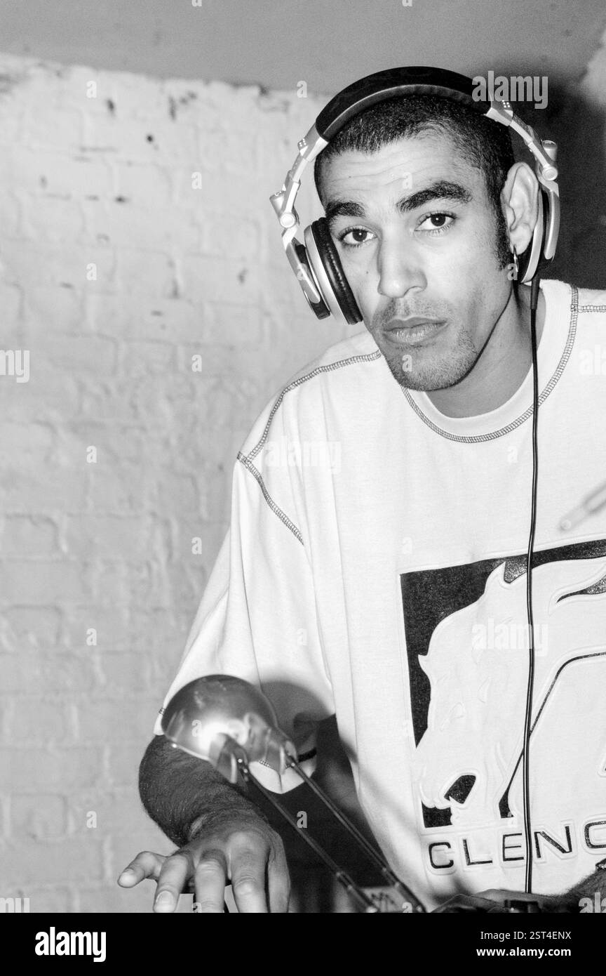 Leroy thornhill hi-res stock photography and images - Alamy