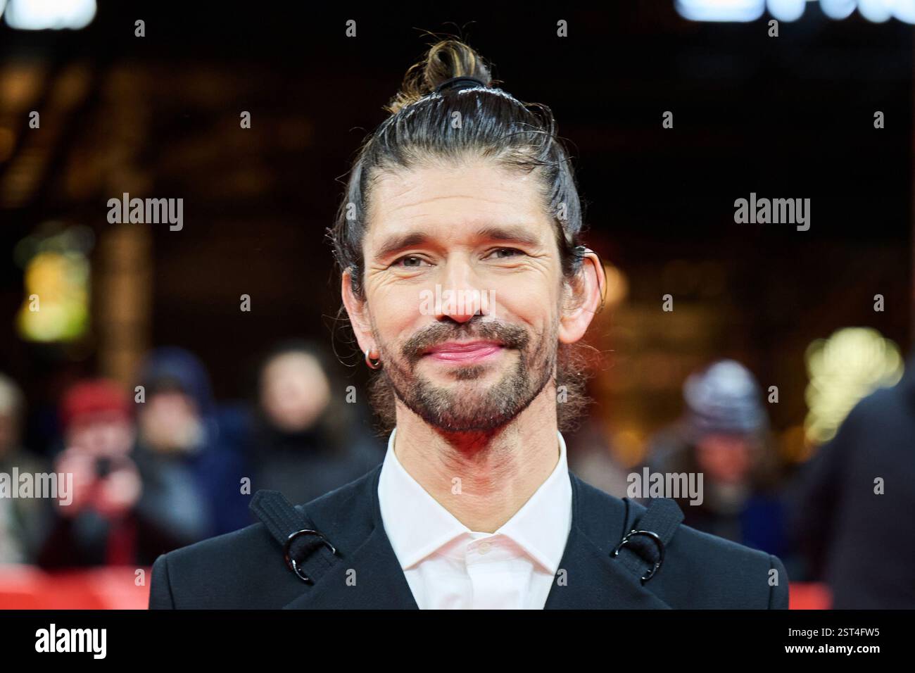 14 February 2025, Berlin: Actor Ben Whishaw attends the premiere of the ...