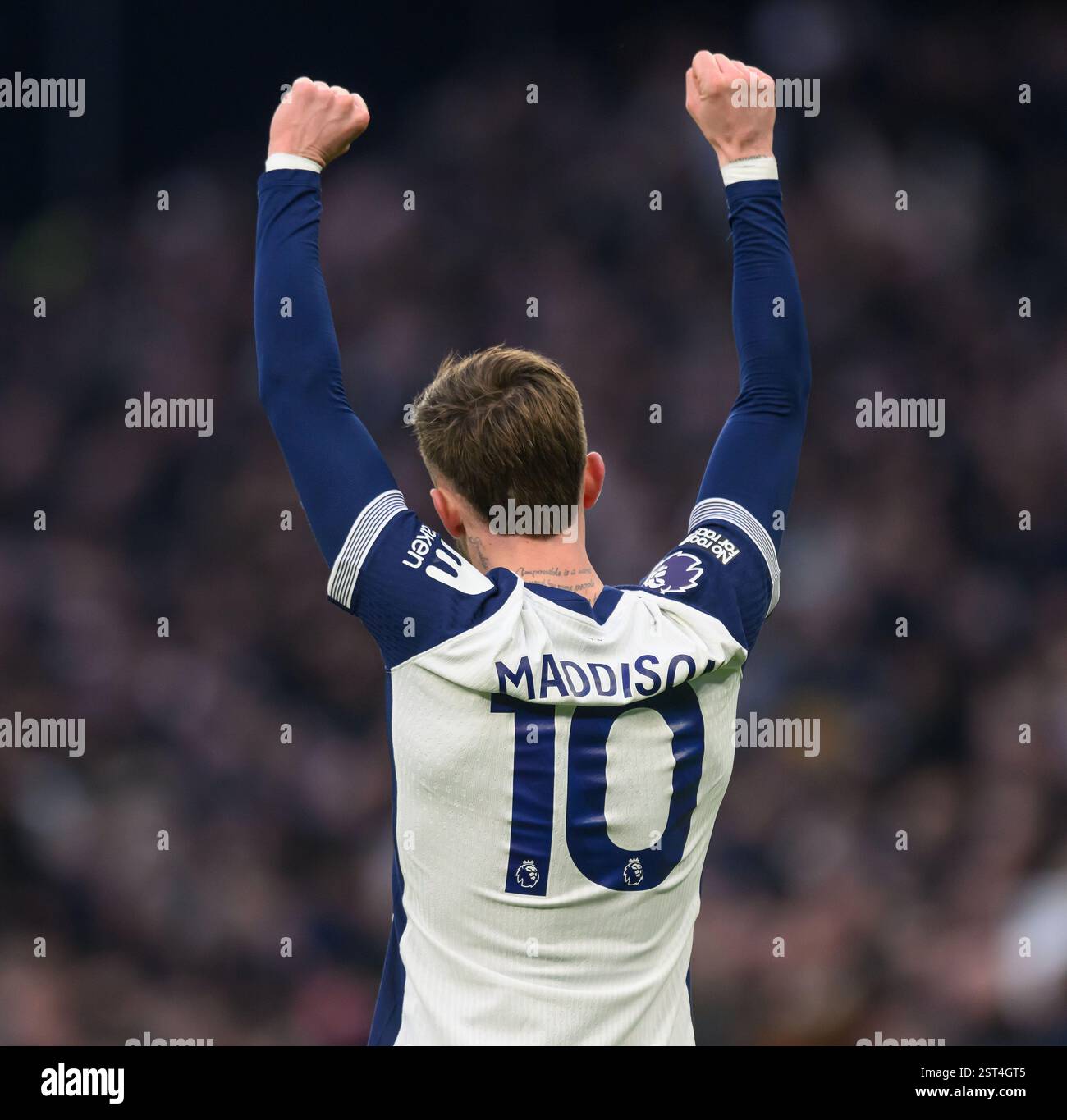 James maddison tottenham 2025 hi-res stock photography and images - Alamy