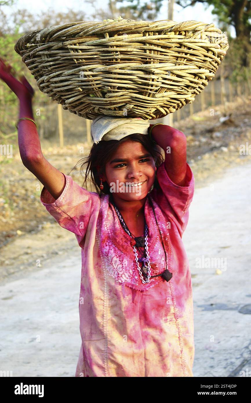 Rural girl smiling, child labour, Mandu, Madhya Pradesh, India, Asia ...