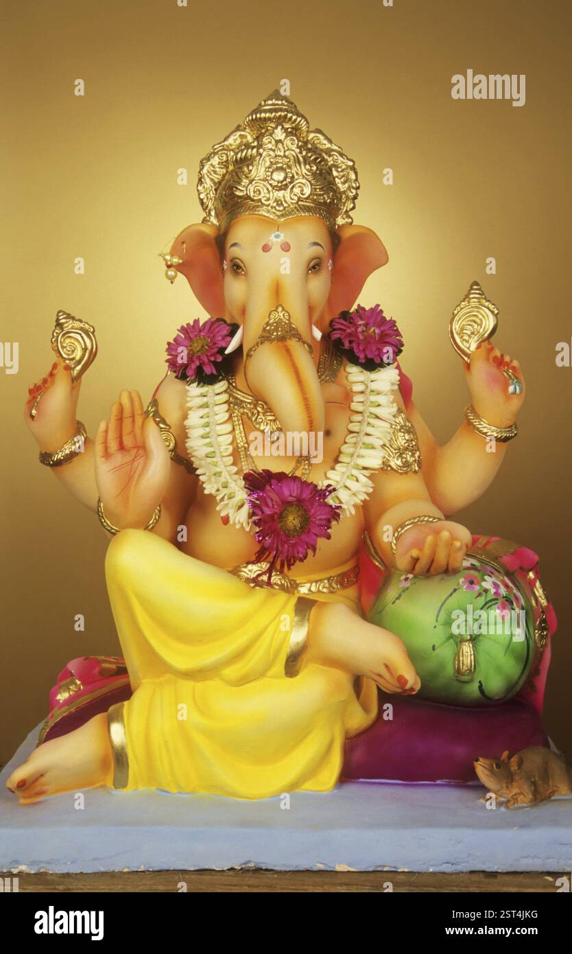 Idol of lord ganesh (elephant headed god), Ganesh ganpati Festival ...
