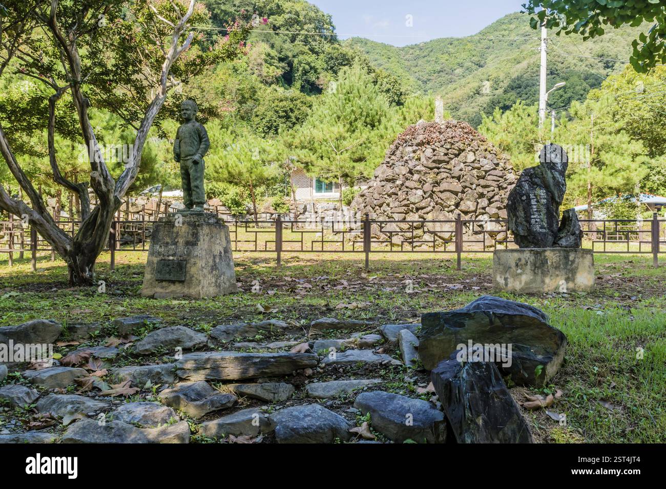 Okcheon, South Korea, September 13, 2019: Statues on plinths in front ...