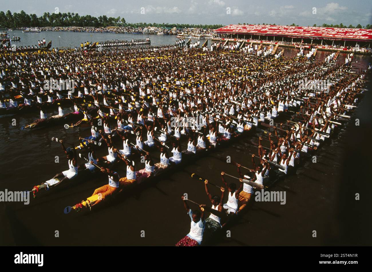 Nehru Boat Race Festivals, Snake Boat Race progress, jalostavam for ...