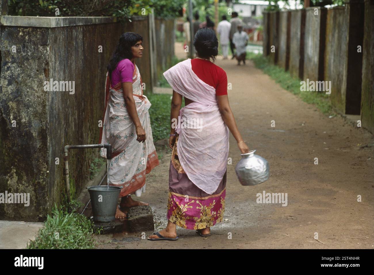 Water tap india hi-res stock photography and images - Alamy