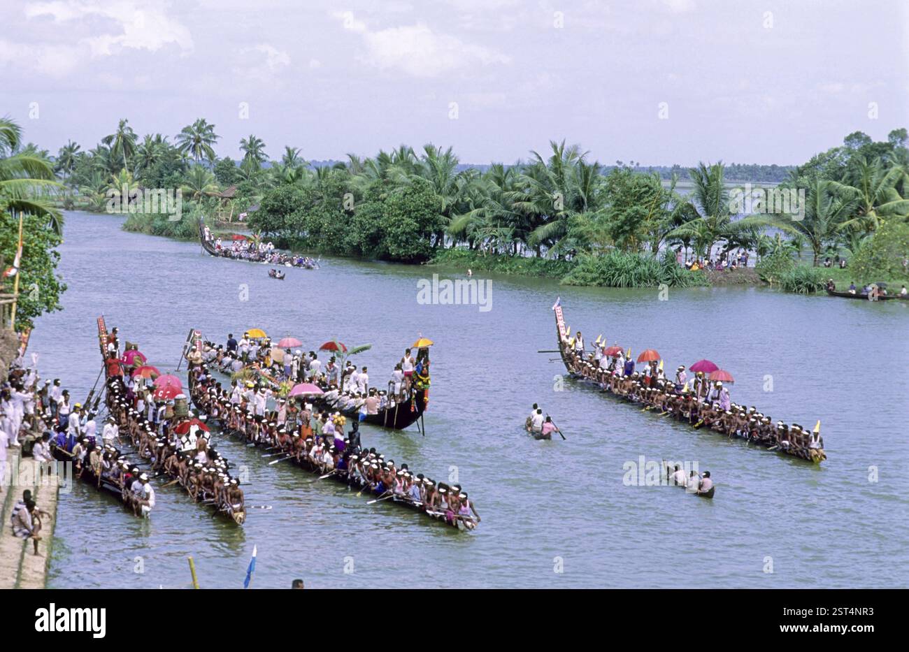 Boat Race Festivals, Snake Boat Race, Peyipad jalostavam for Haripad ...