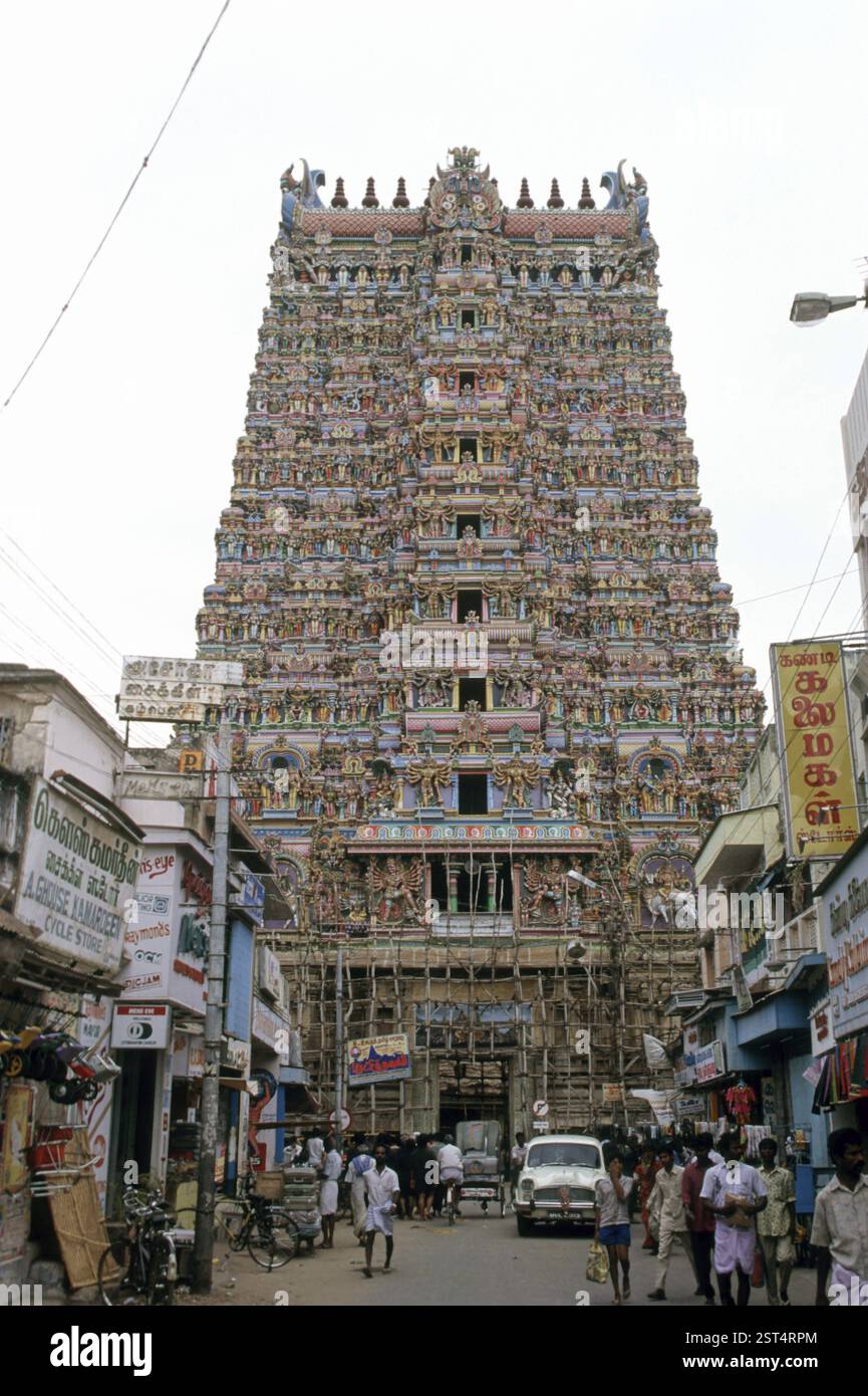 West tower in Sri Meenakshi Temple, Madurai, Tamil Nadu, India, Asia Stock Photo - Alamy