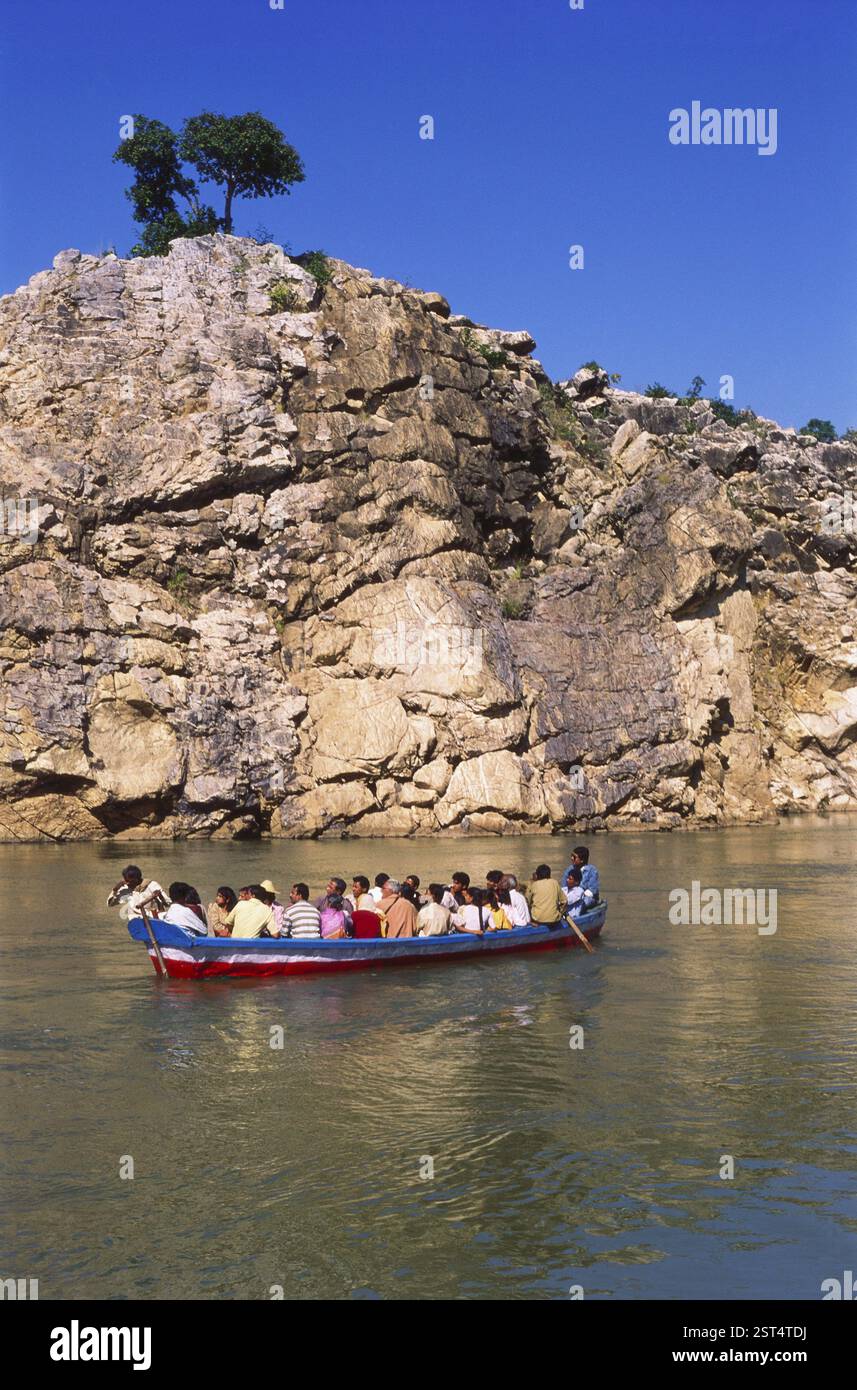 Boating at marble rocks, Jabalpur, madhya pradesh, india Stock Photo ...