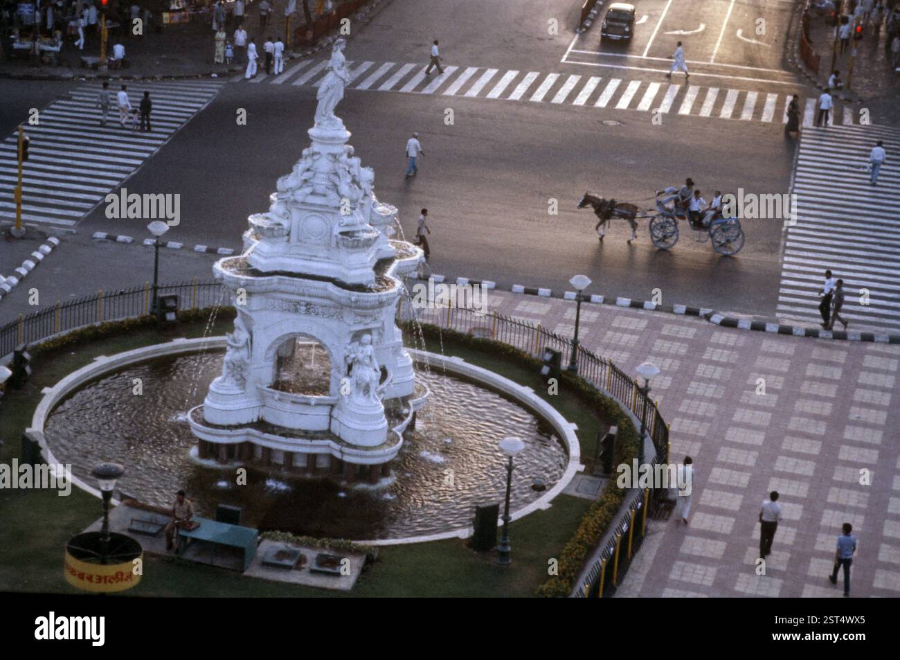 Flora Fountain now called Hutatma Chowk, Fort, Bombay mumbai ...