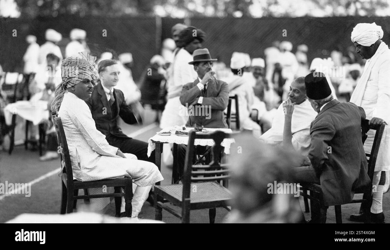 Garden party Black and White Stock Photos & Images - Alamy