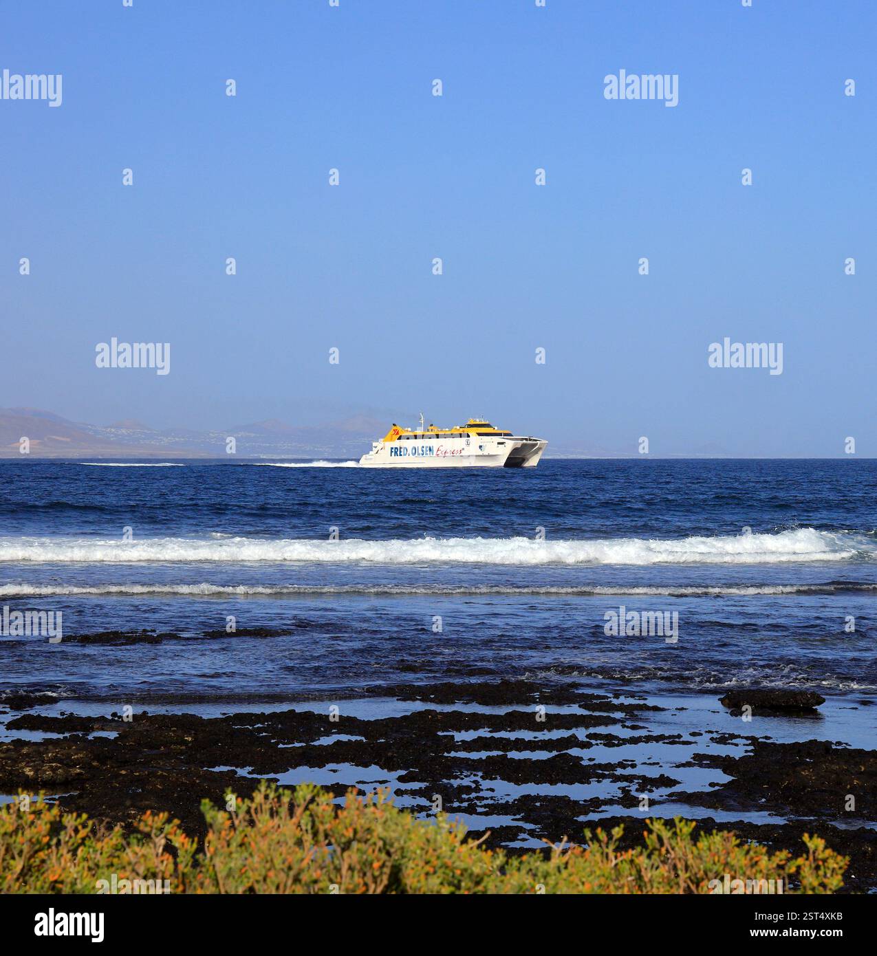 Fred Olsen - Bocayana Express - ferry boat Corralejo, Fuerteventura ...