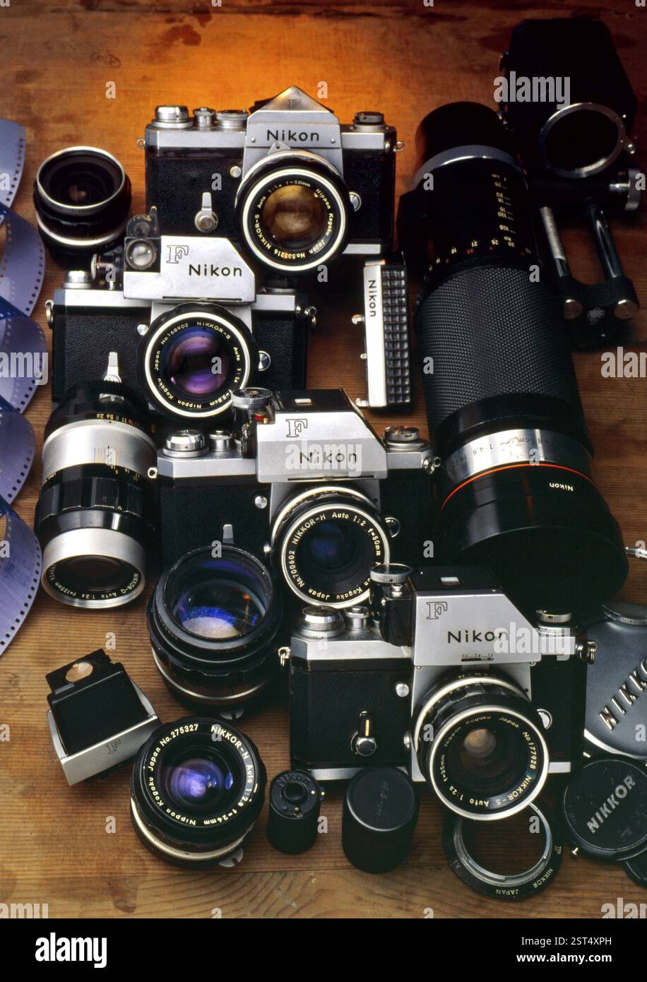 Evolution of cameras hi-res stock photography and images - Alamy