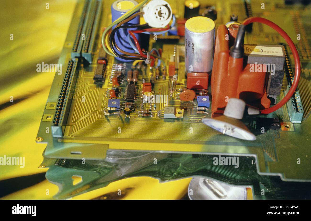 Electronics factory indian hi-res stock photography and images - Alamy
