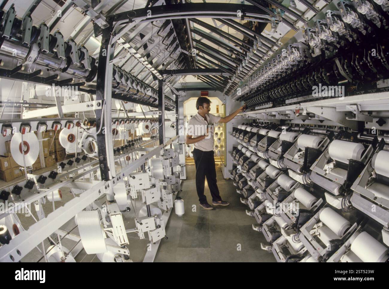 Indian clothing factory hi-res stock photography and images - Alamy