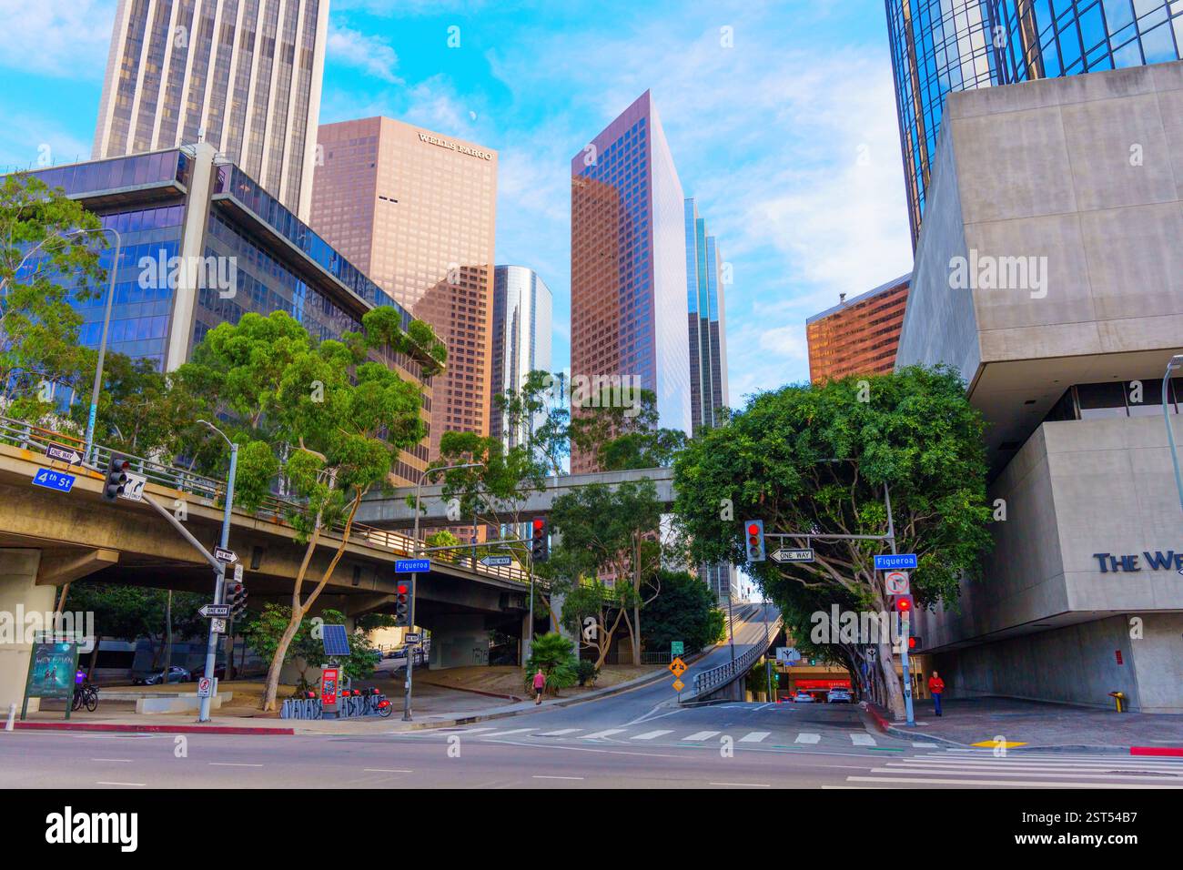 Los Angeles, California - January 7, 2025: View of a city intersection ...