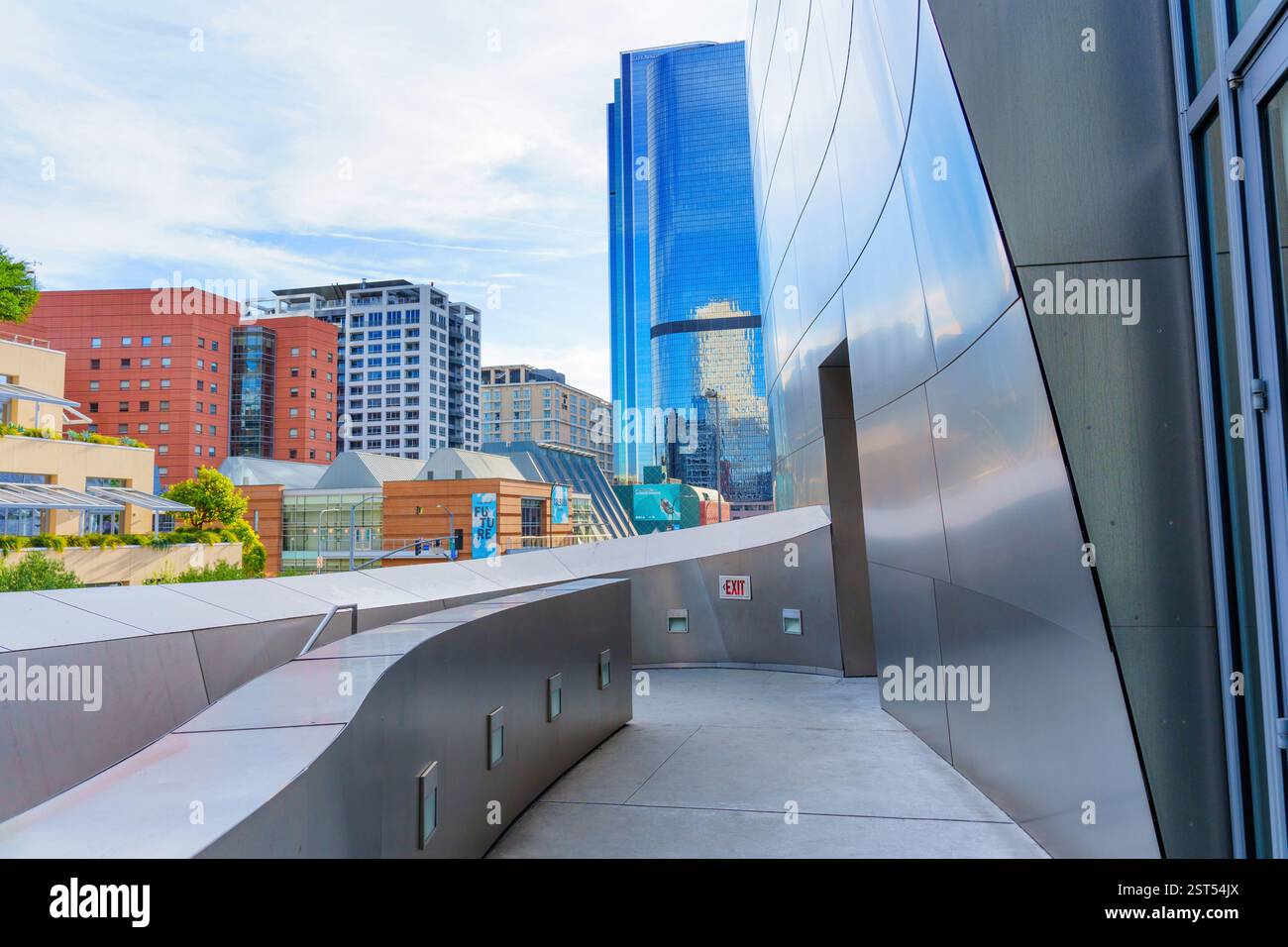 Los Angeles, California - January 7, 2025: Sleek curved walkway within ...