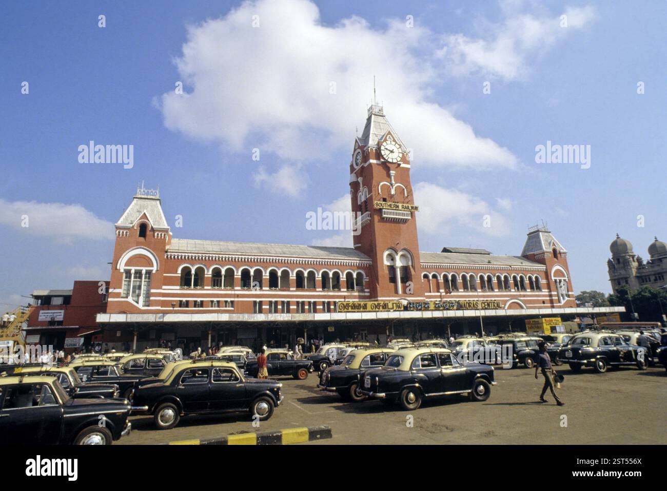Chennai central railway station, chennai, tamil nadu, india Stock Photo - Alamy