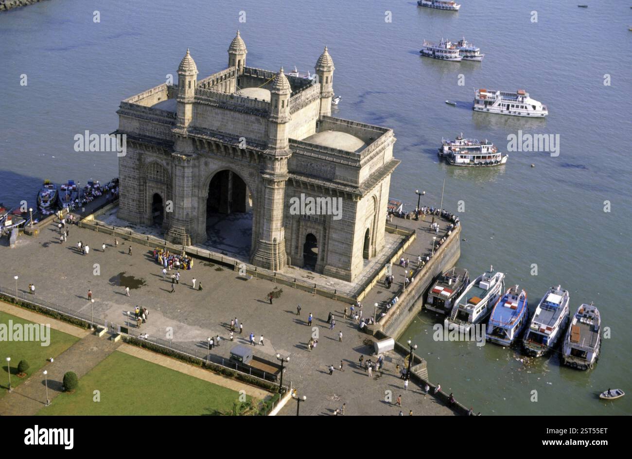 Gateway Of India, Bombay mumbai, maharashtra, india Stock Photo - Alamy
