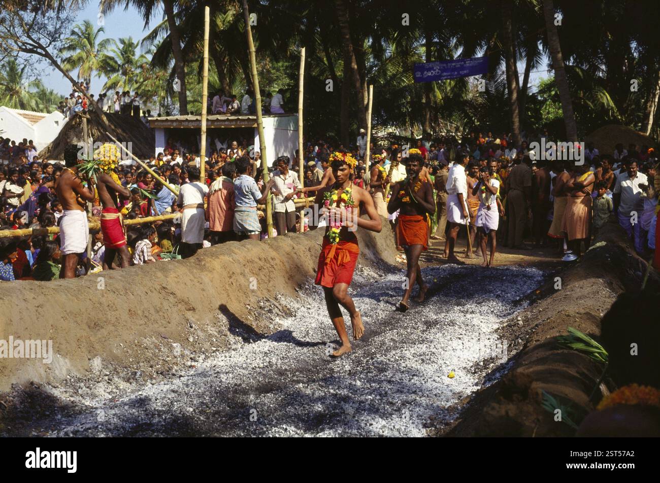 Tamil hindu devotee hi-res stock photography and images - Alamy