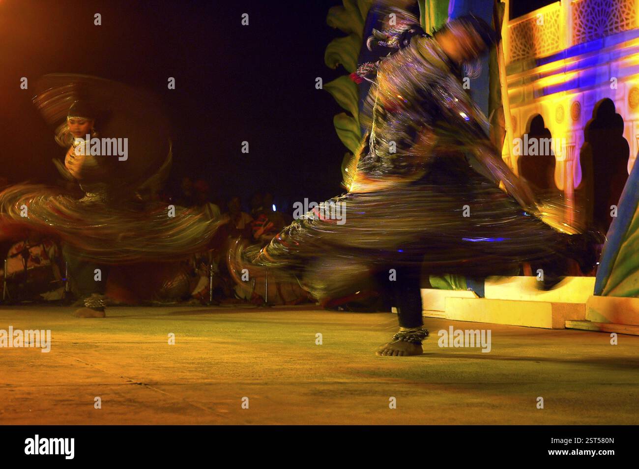 Folk Dance (snake charmer dance), Pushkar, Rajasthan, India, Asia Stock Photo - Alamy