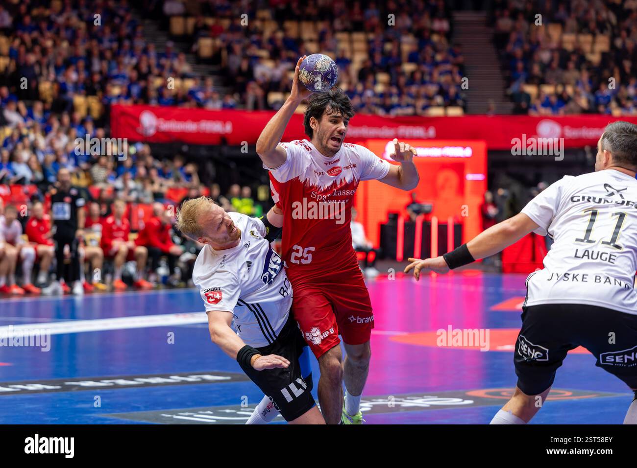Herning, Denmark. 16th Feb, 2025. Marinus Munk (25) of Aalborg Handball ...