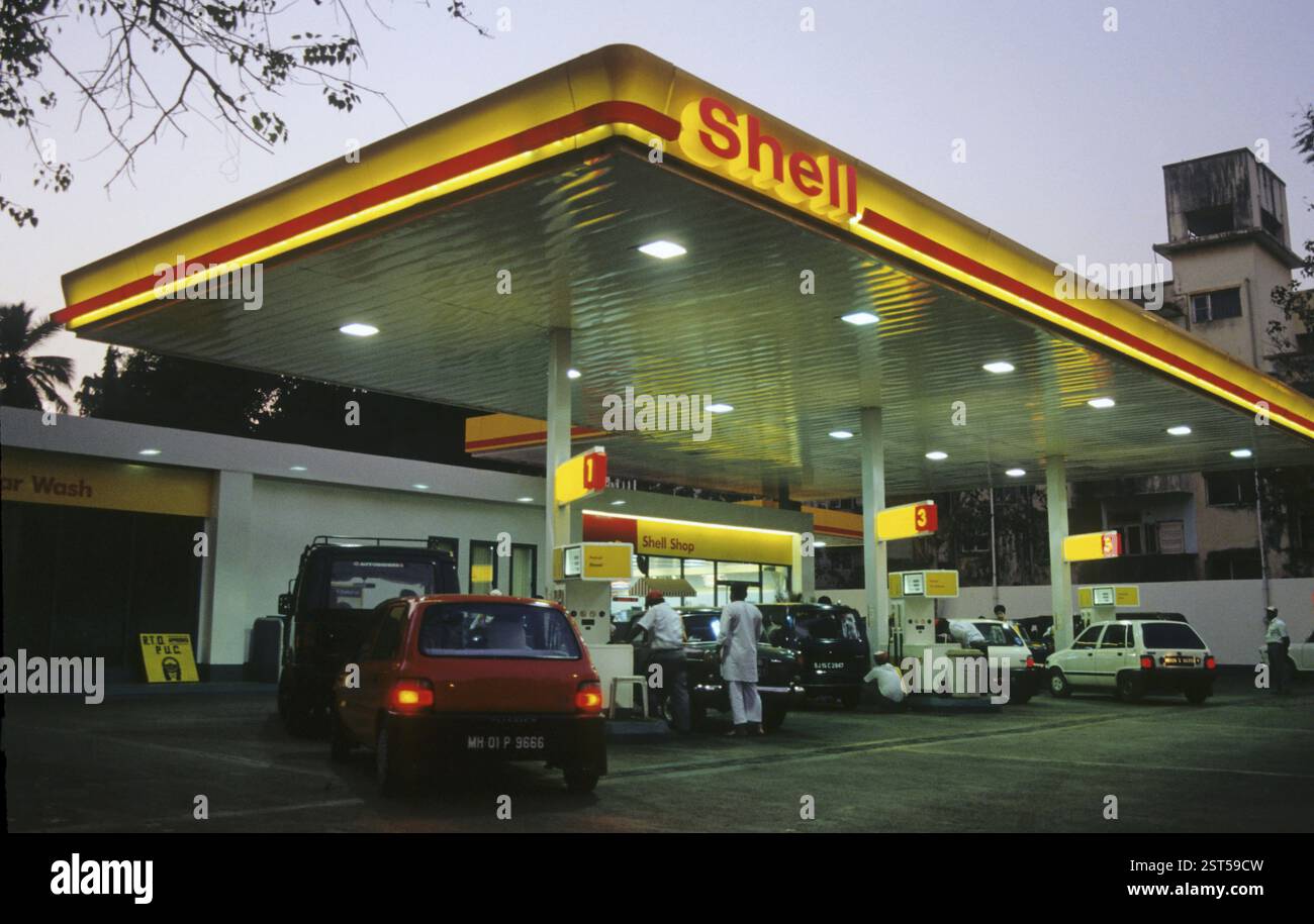 Indian fuel pump hi-res stock photography and images - Alamy