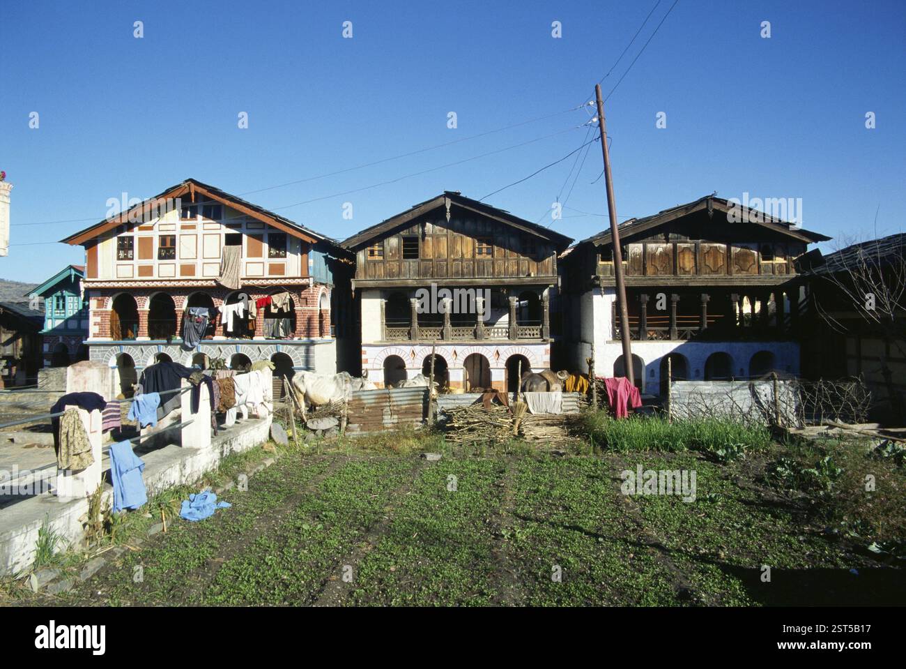 Jaunsar uttarakhand hi-res stock photography and images - Alamy
