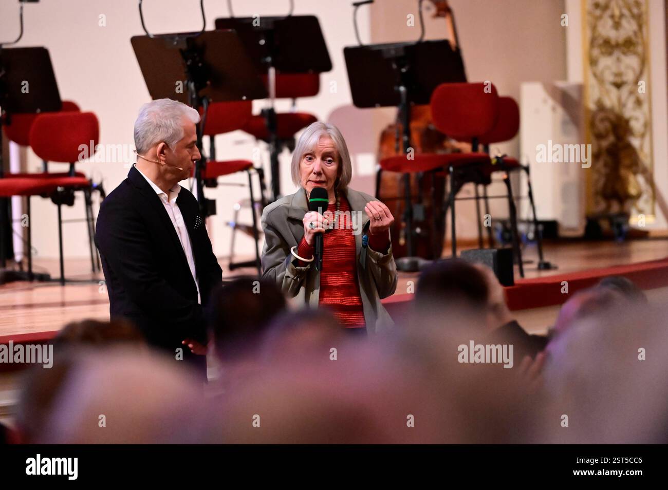 Peter Ufer und Rosmarie Wydler-Wälti bei der Verleihung des ...