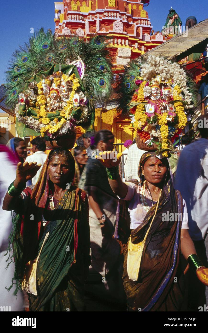 Yellamma devdasi fair, saudatti, karnataka, india Stock Photo - Alamy