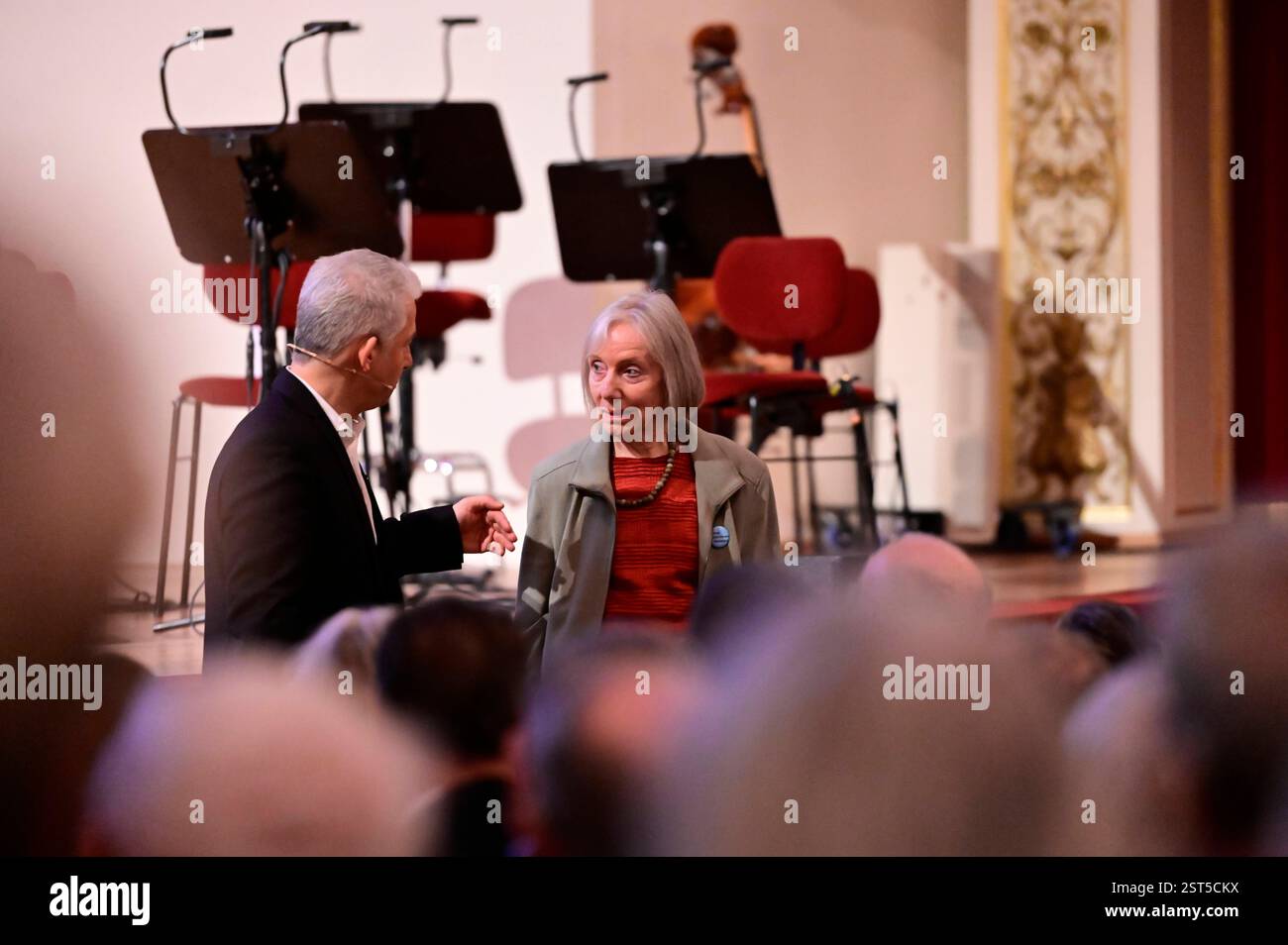 Peter Ufer und Rosmarie Wydler-Wälti bei der Verleihung des ...