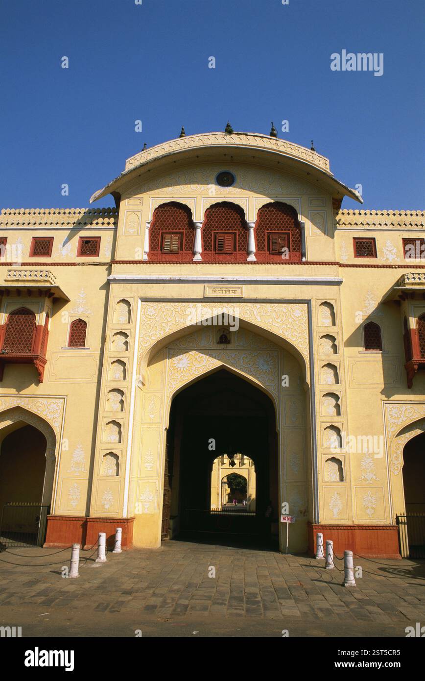 Tripolia gate jaipur india hi-res stock photography and images - Alamy