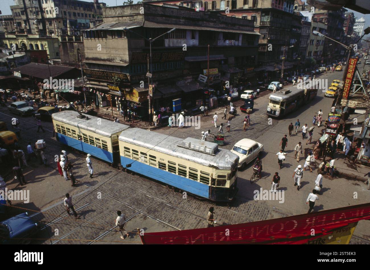 Calcutta tram way hi-res stock photography and images - Alamy