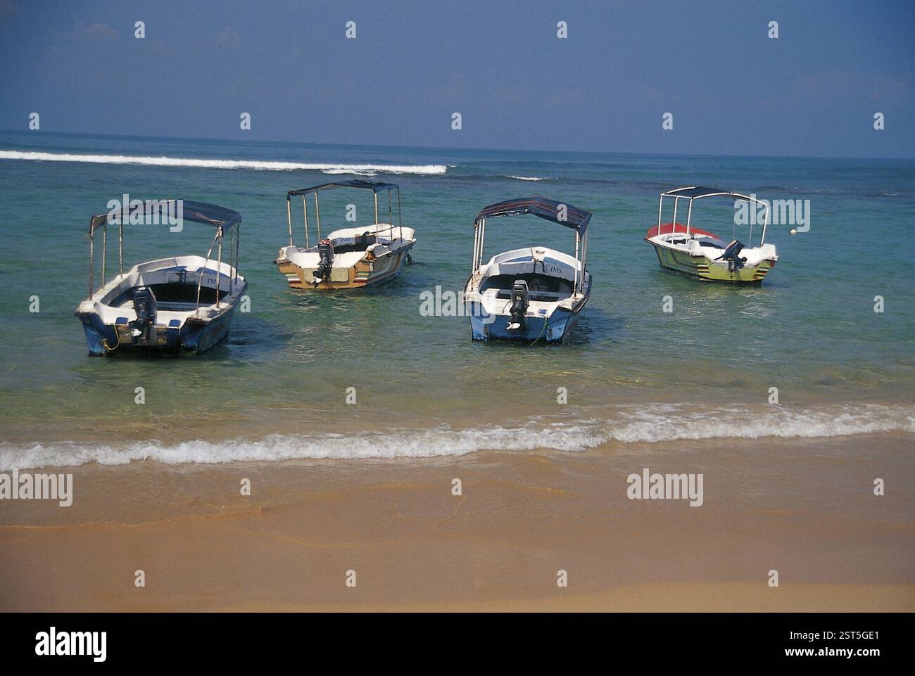 Shipping, Boats, Sea, Sri Lanka, Asia Stock Photo - Alamy