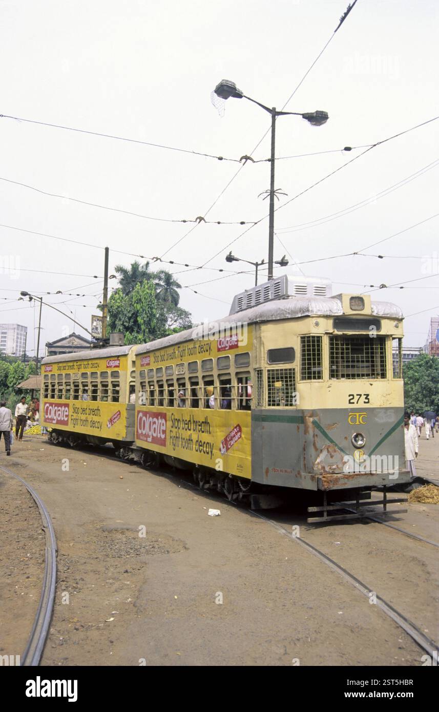 Calcutta trams hi-res stock photography and images - Alamy