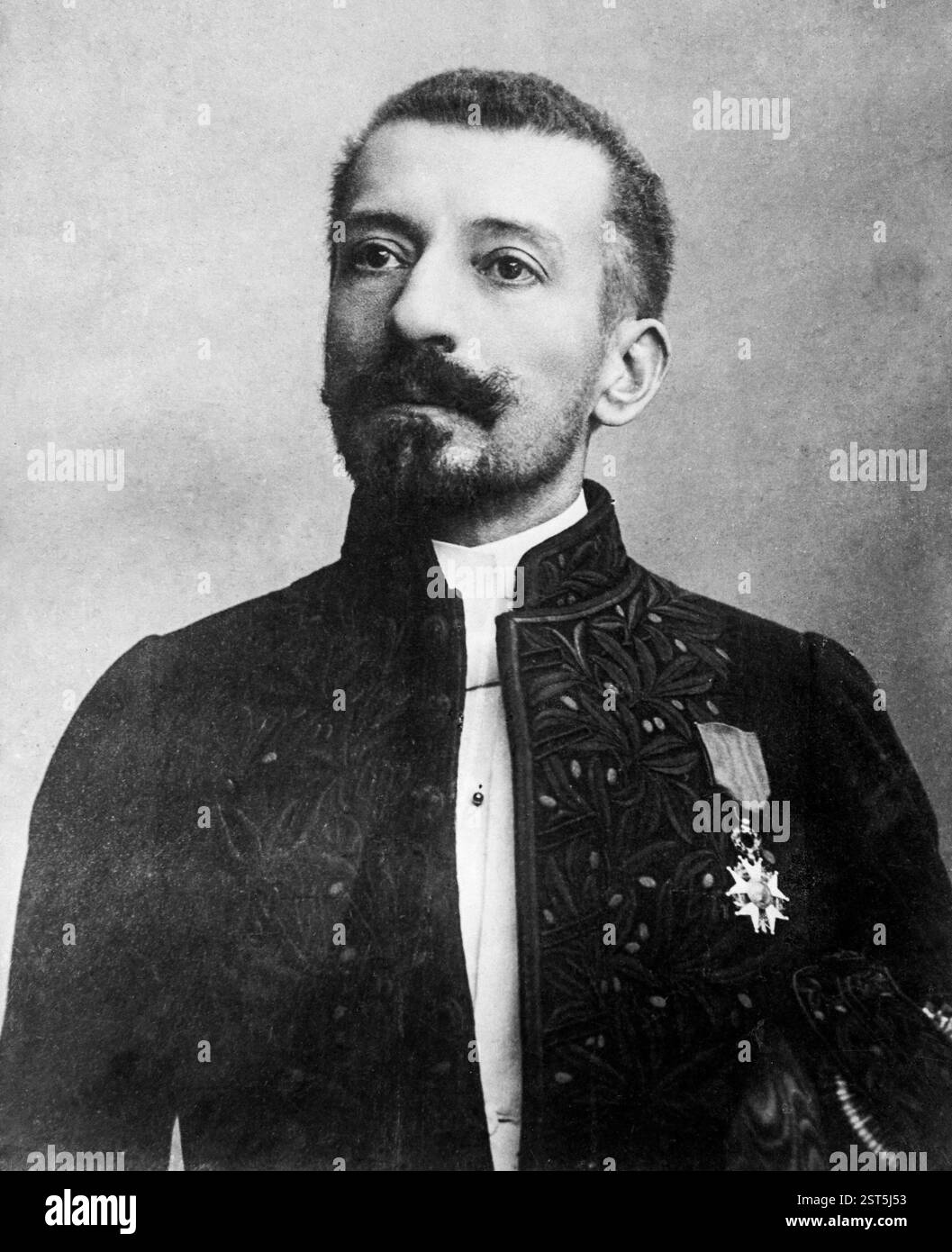 1923 french naval officer and novelist hi-res stock photography and ...