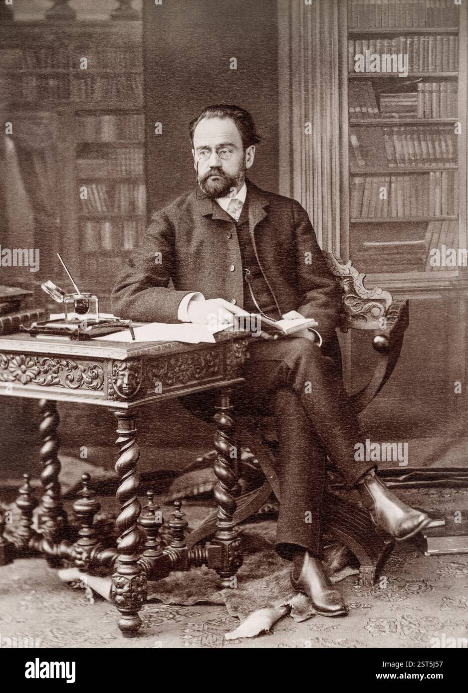 Émile Zola. Portrait photograph of the French novelist, journalist, and ...