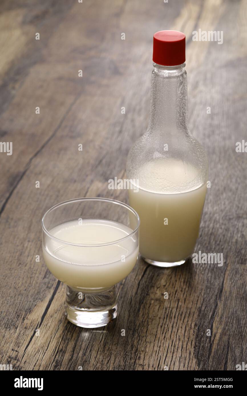 Shirozake, Japanese white rice wine Stock Photo - Alamy