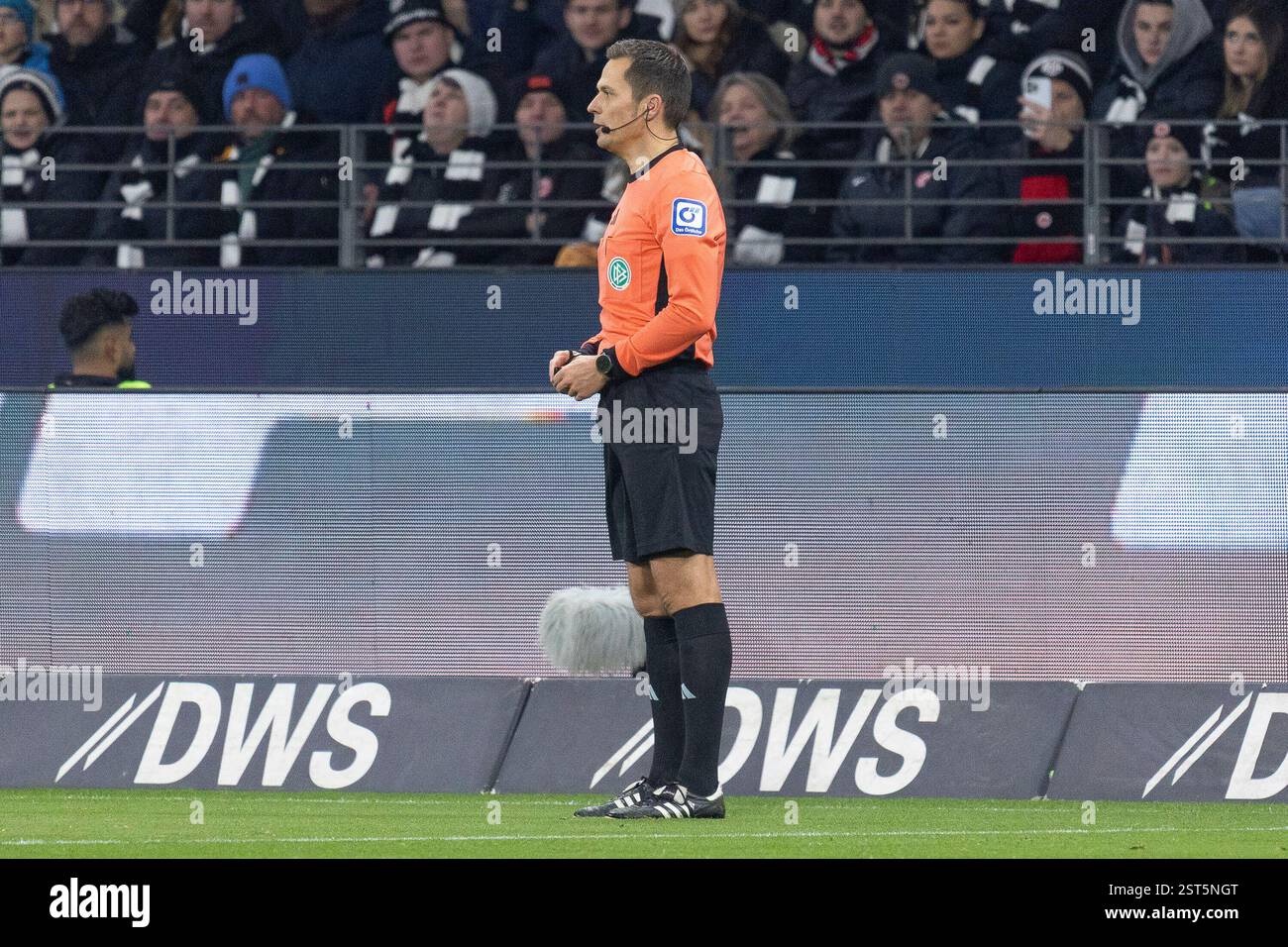 Frankfurt, Deutschland. 16th Feb, 2025. Robert Hartmann, Freisteller ...