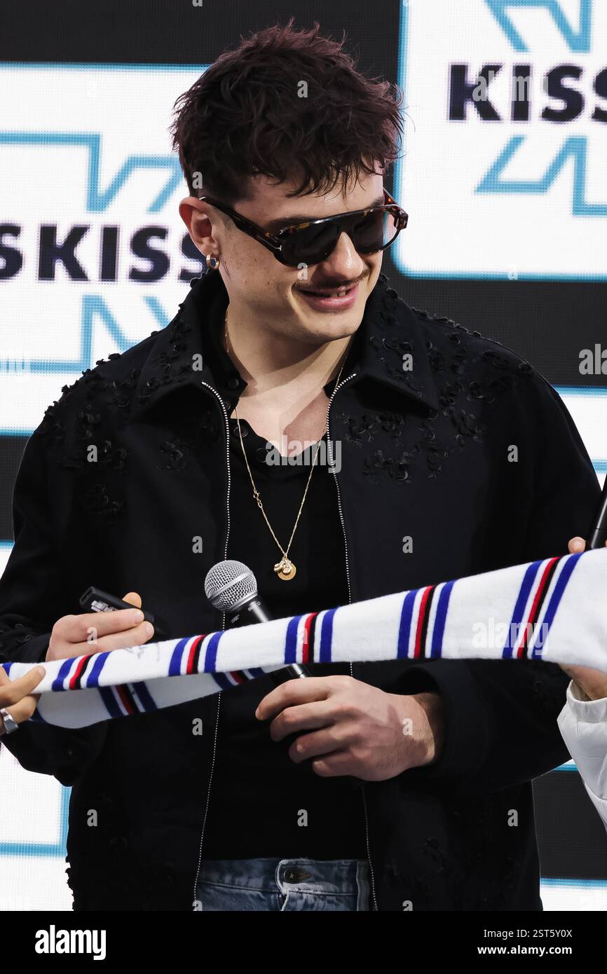 Sanremo, Italy. 15th Feb, 2025. Olly arrives at the Radio Kiss Truck in ...