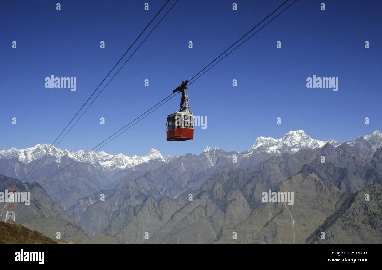 Ropeway, auli, uttaranchal, india Stock Photo - Alamy