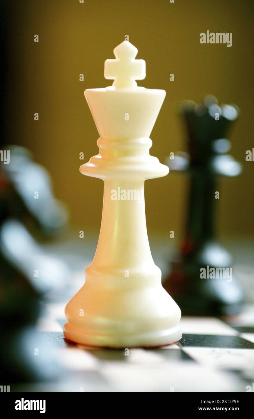 Concept, chess piece King Stock Photo - Alamy