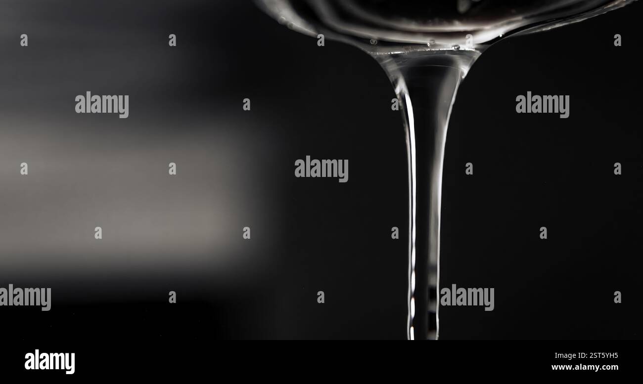 Macro Close ups of running taps Stock Photo - Alamy