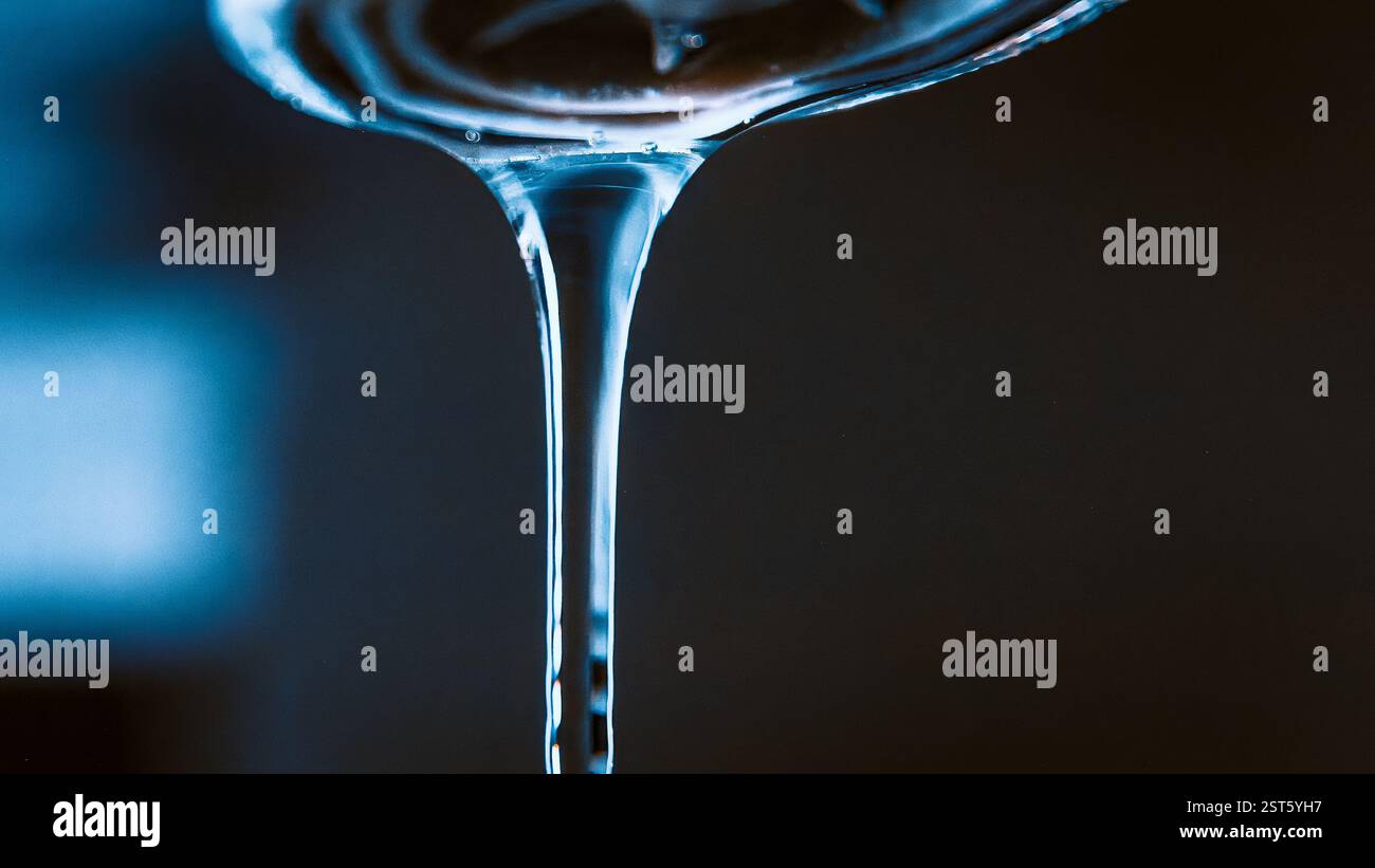 Macro Close ups of running taps Stock Photo - Alamy