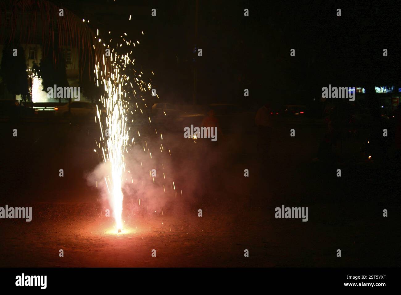 Diwali fire crackers india hi-res stock photography and images - Alamy